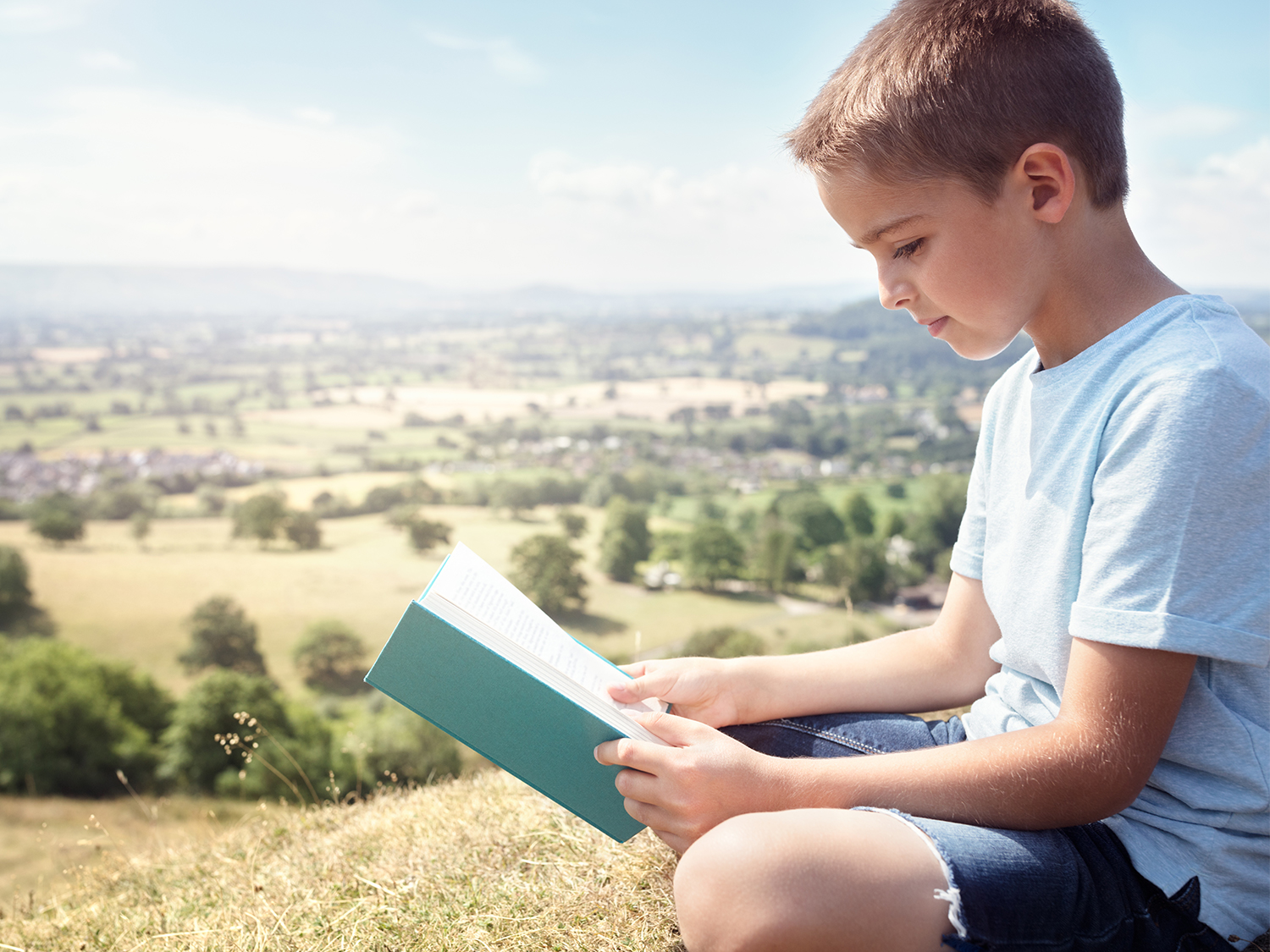 5 Expert-Approved Summer Reading Tips for Kids | Scholastic