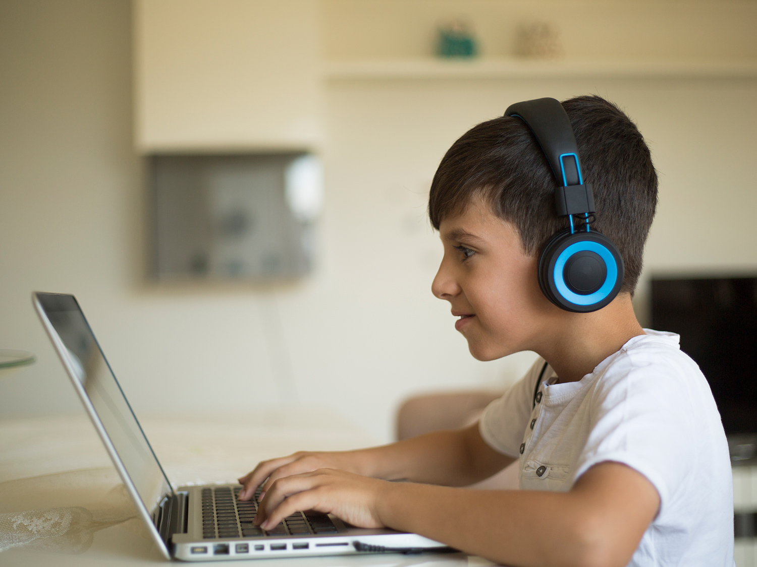 Minecraft: The Game, Books, and Benefits