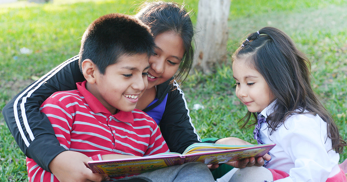 3 Ways to Keep Kids Learning Over the Summer | Scholastic